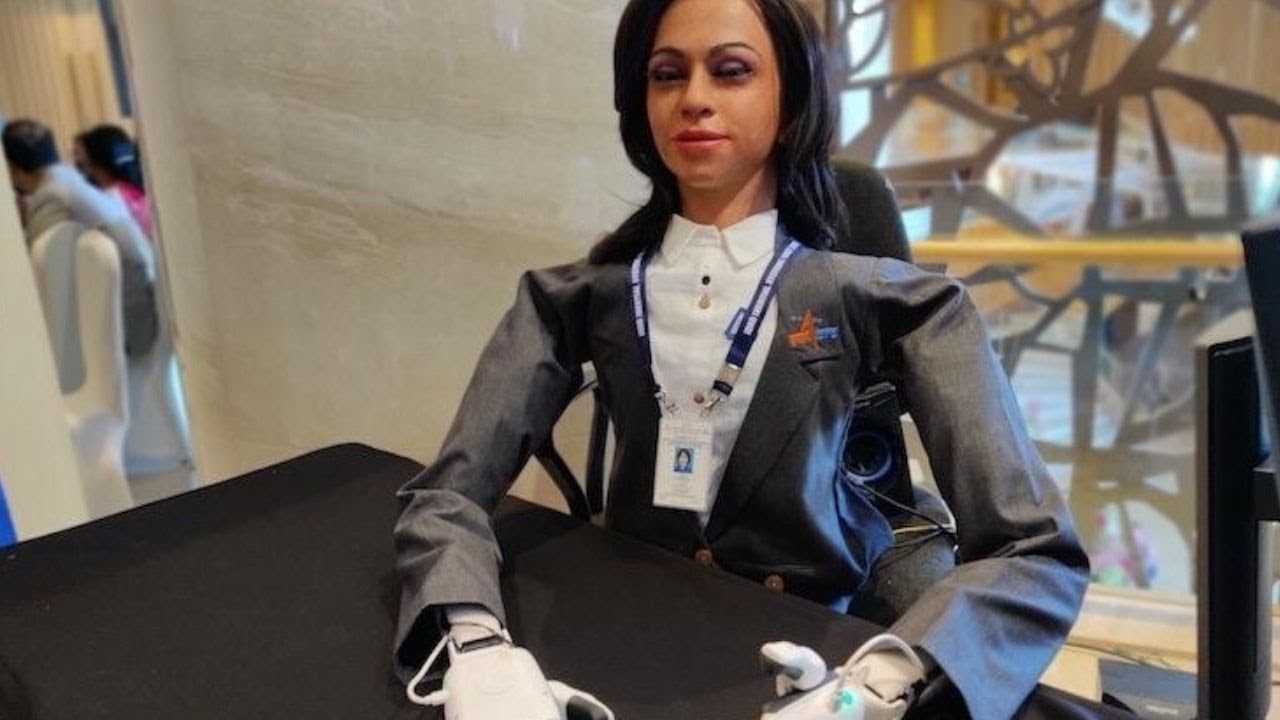 Human Robots 2020. Pay Attention. - YouTube