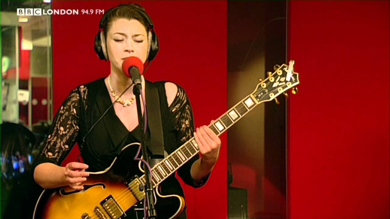 Shona Foster - Her Grace (Live on The Sunday Night Session on BBC ...