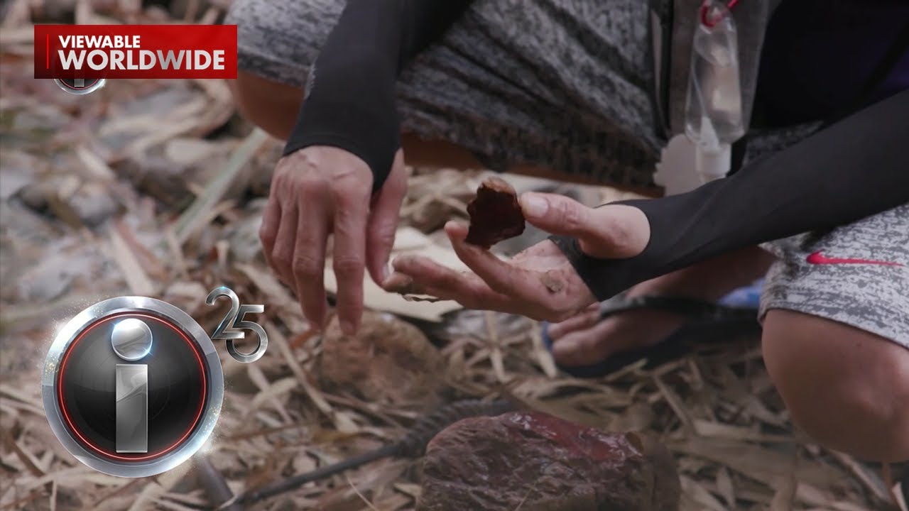 Maruming ilog, nilulusong ng isang gem hunter para makahanap ng semi ...