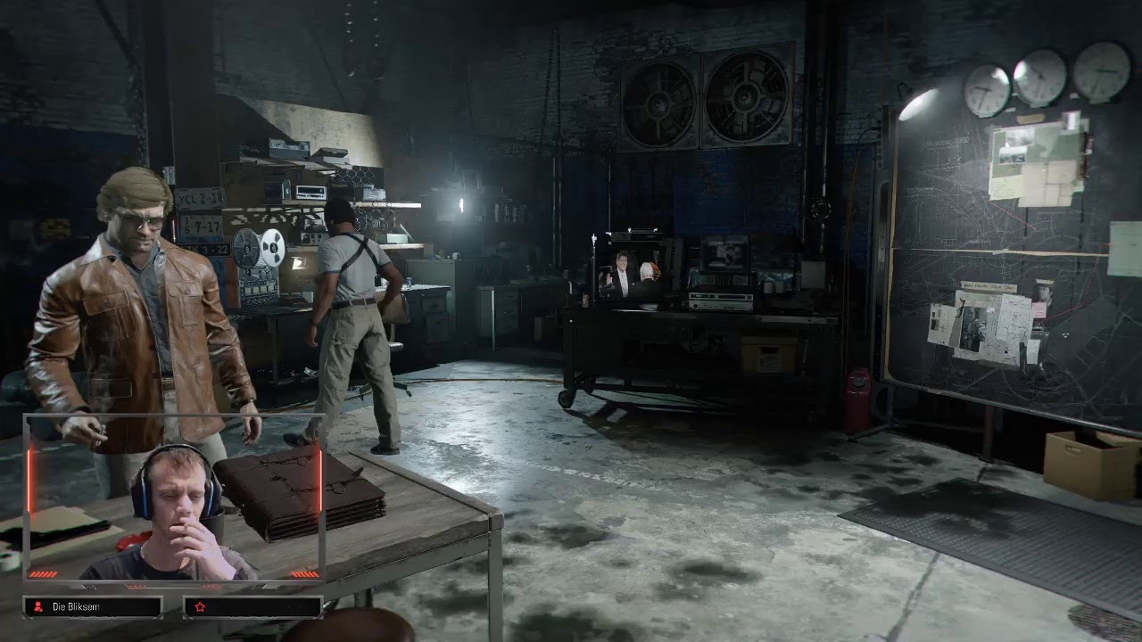 Black Ops Cold War Action - YouTube