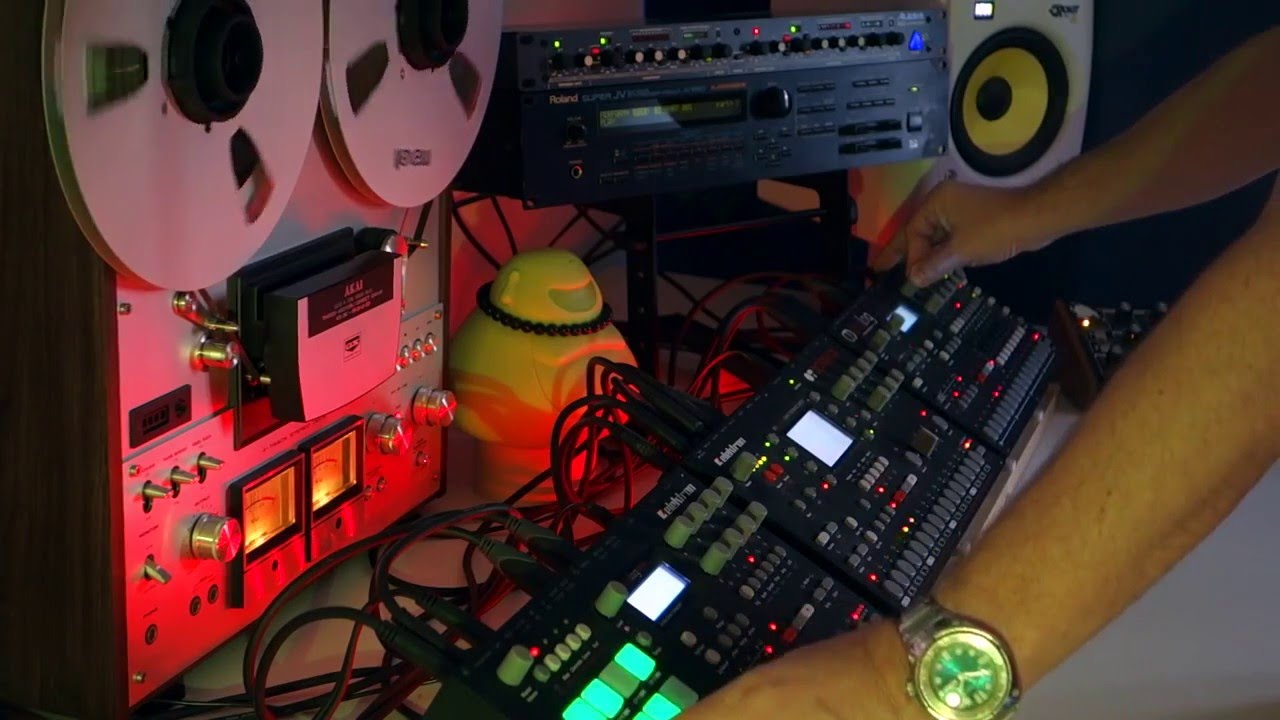 (Robert Way) Sunday Space Jam with Elektron Dark Trinity - YouTube