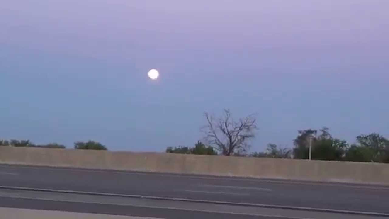 I-35 South Texas Full moon rising - YouTube