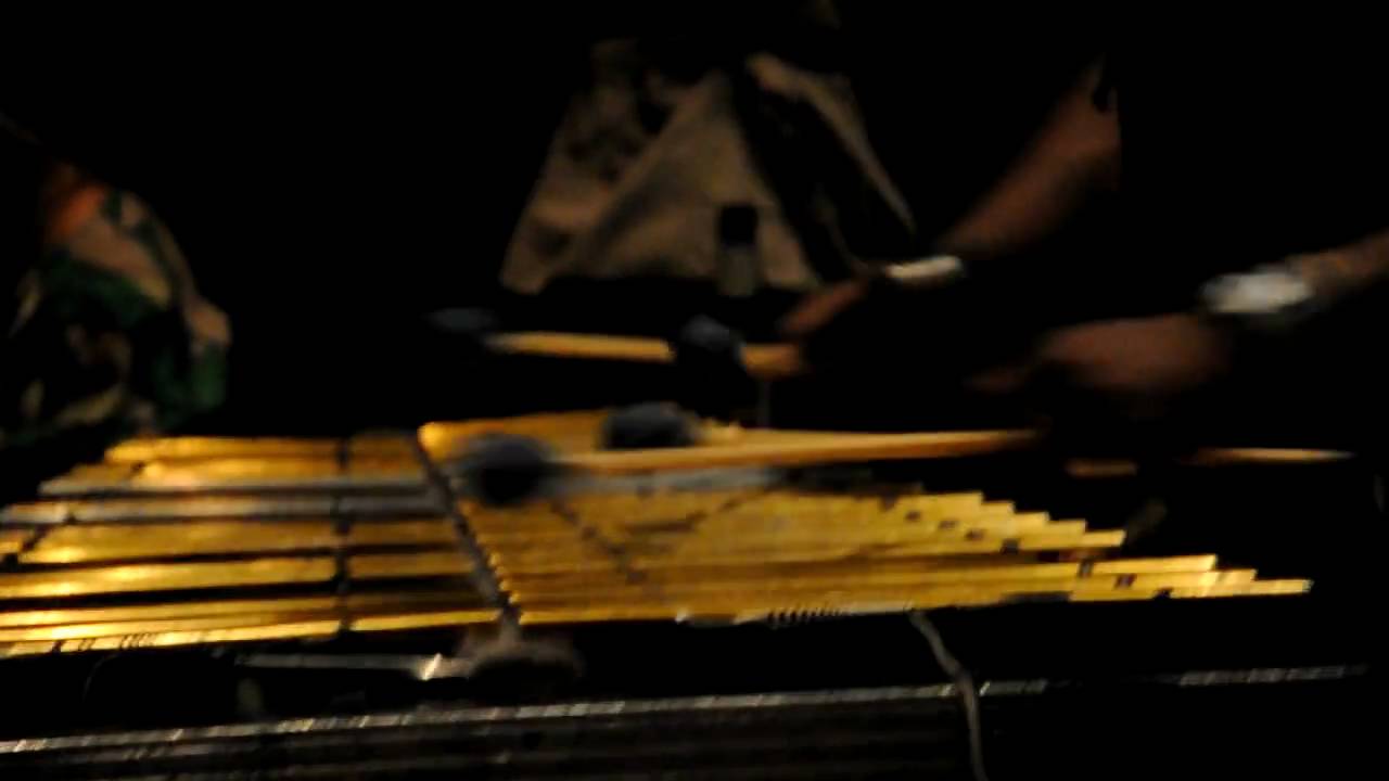 Puppets Jazz Bar HD 720 p test - YouTube