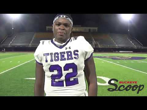 Tyler Gillison: Pickerington (Ohio) Central defensive lineman holds ...