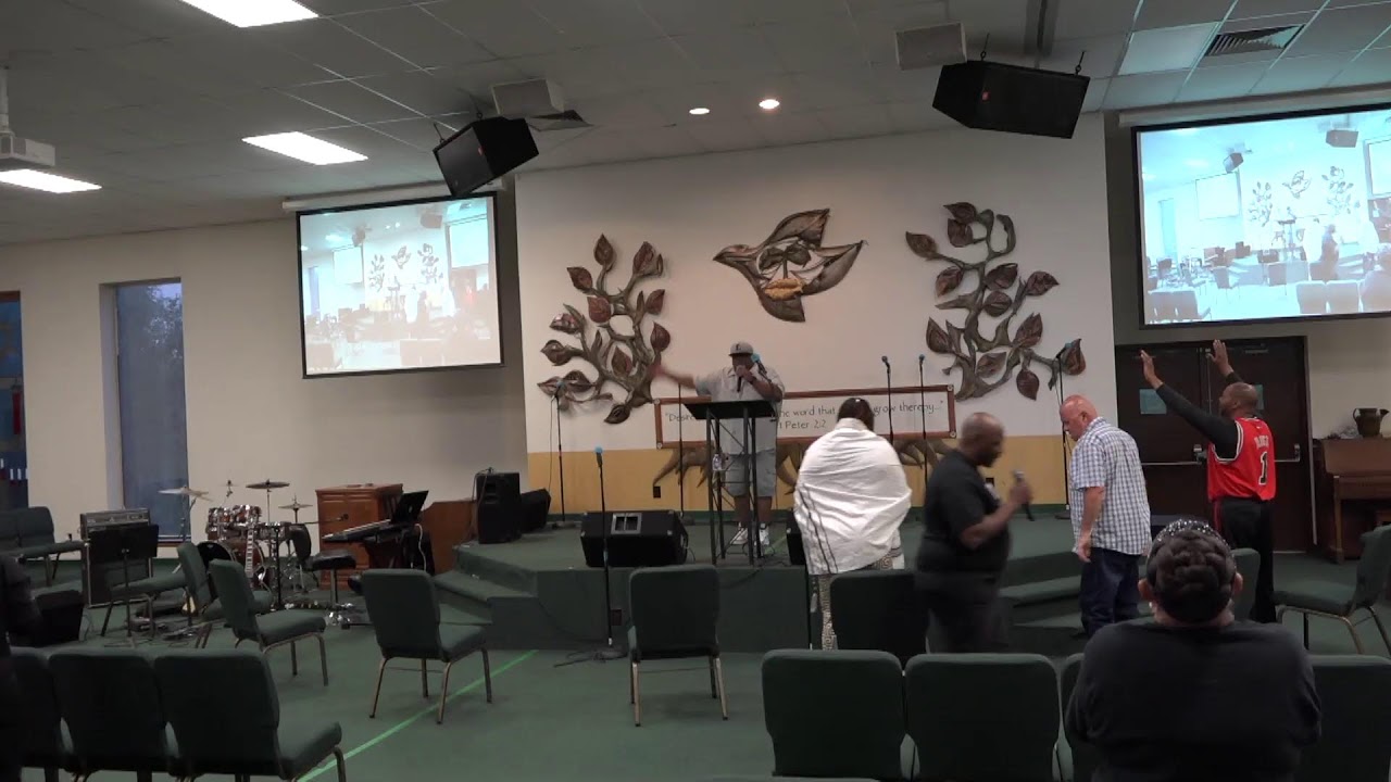Christian Growth Center (Rockford) - YouTube