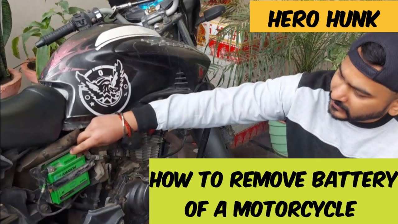 How to remove bike battery| Hero hunk battery removal/open| Hero Honda ...