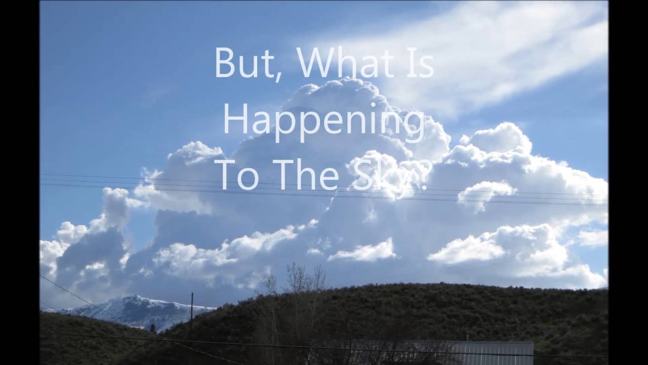 Mysterious And Beautiful But Fake Sky Something Is Wrong - YouTube