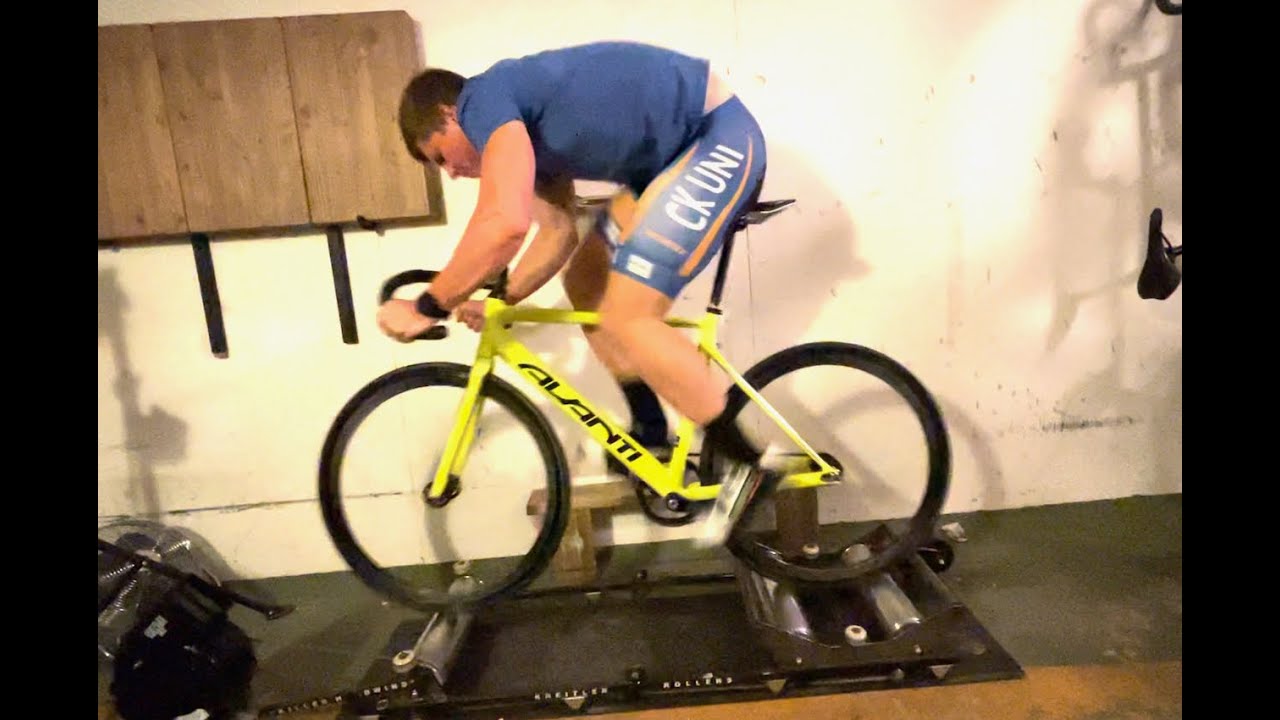 Build, hit, fly, hit - YouTube