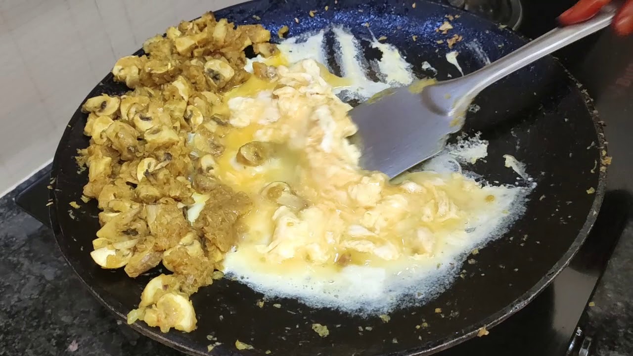 Mushroom Egg Tawa Fry Kalan Muttai Fry Mushroom Recipe Egg Recipe Gowri ...
