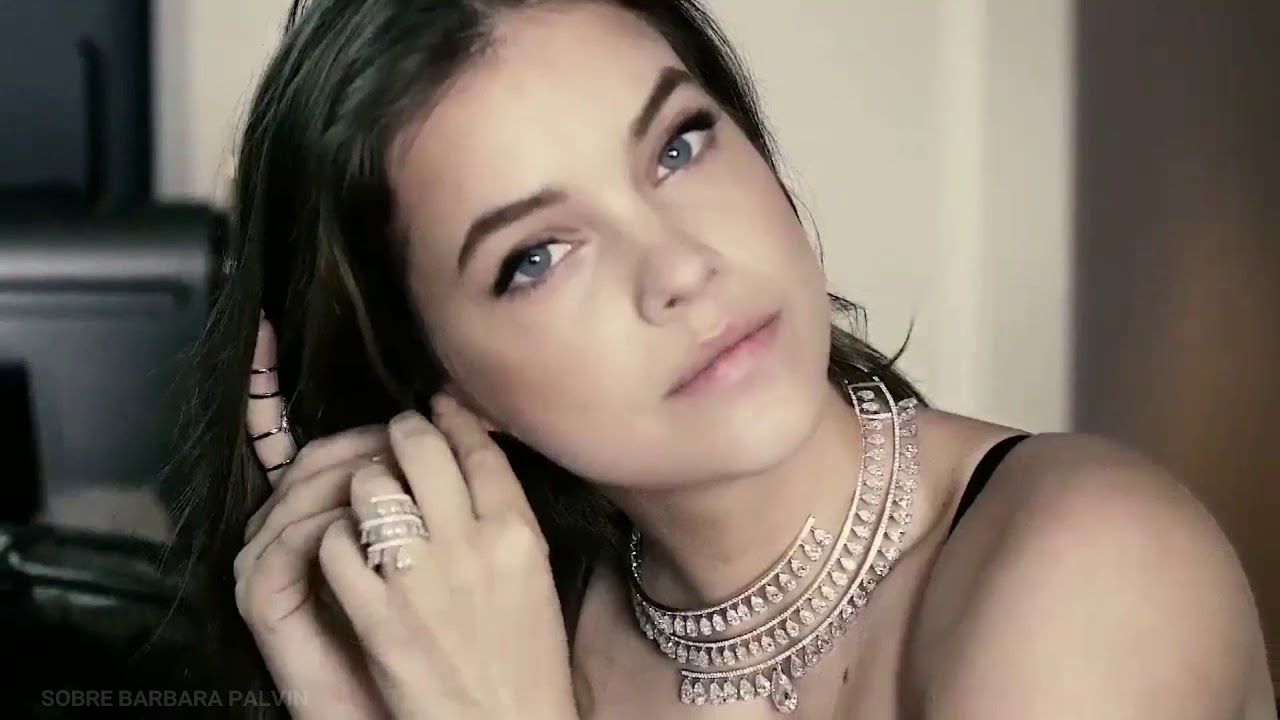 Barbara Palvin 2018 — Kisses Back - YouTube