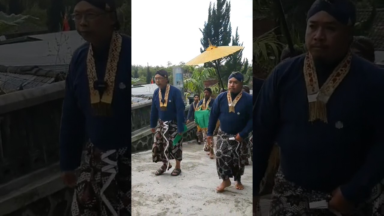 Tradisi Labuhan Merapi Keraton Yogyakarta - YouTube