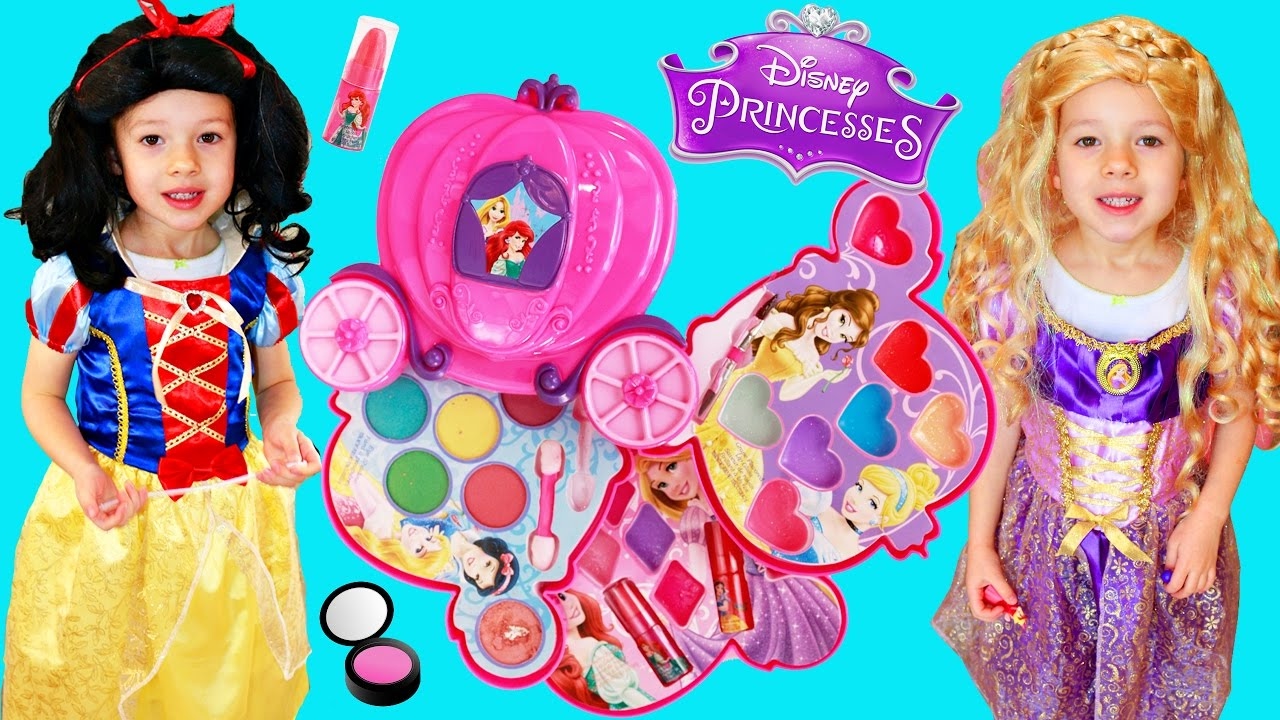 Disney Princess IRL Dress Up Makeover GIANT MAKEUP Kit For Cinderella ...