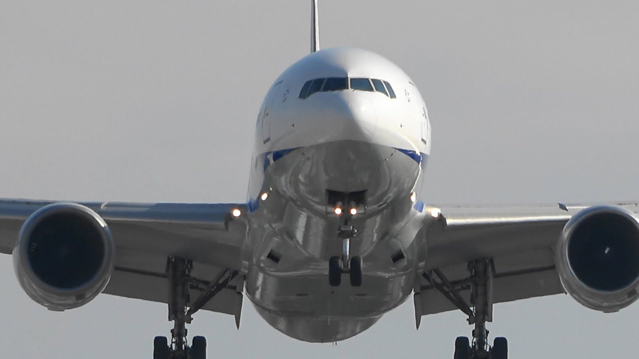 ANA B777 B787 Airbus A321 伊丹空港へ着陸のシーンです。B737 Osaka Airport - YouTube