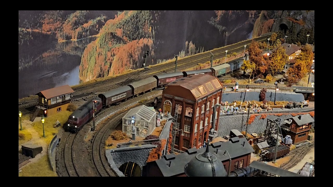 Märklin Digital Layout H0 Rocrail Railway junction, double crossing ...