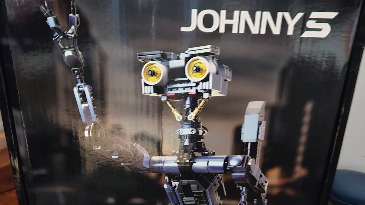 my Johnny 5 from short circuit build - YouTube