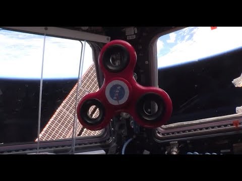Fidget Spinner spinning in Space - HD - YouTube