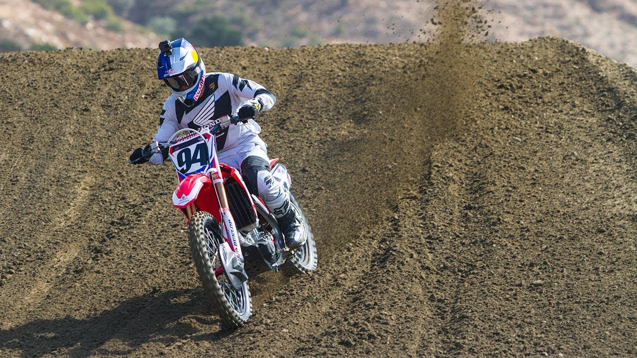 Racer X Films: Ken Roczen Back on the Bike - YouTube