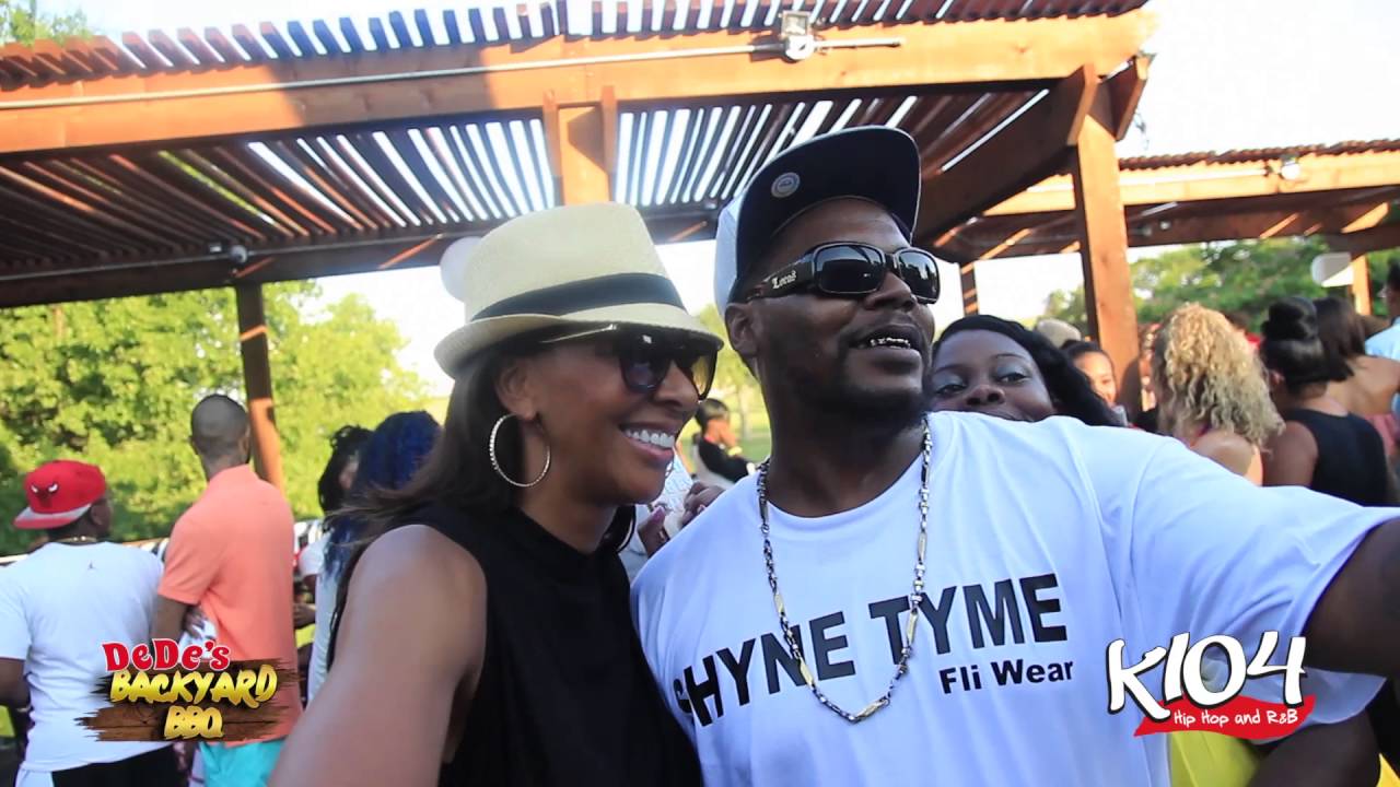 DeDe's Backyard BBQ: Flash Back Friday Edition - YouTube