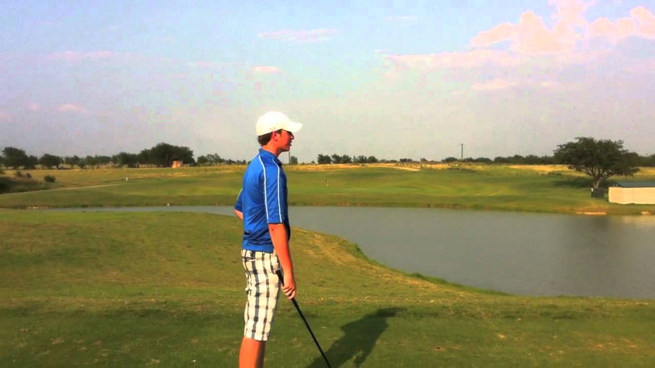 Sunday Golfing - YouTube