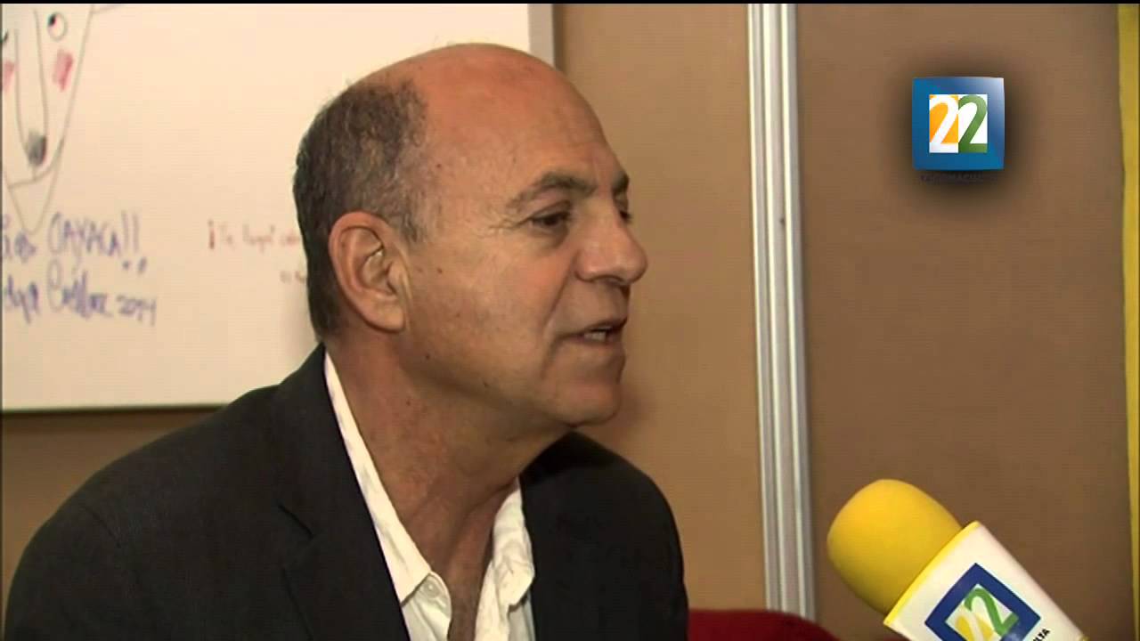 Entrevista con el escritor David Unger - YouTube