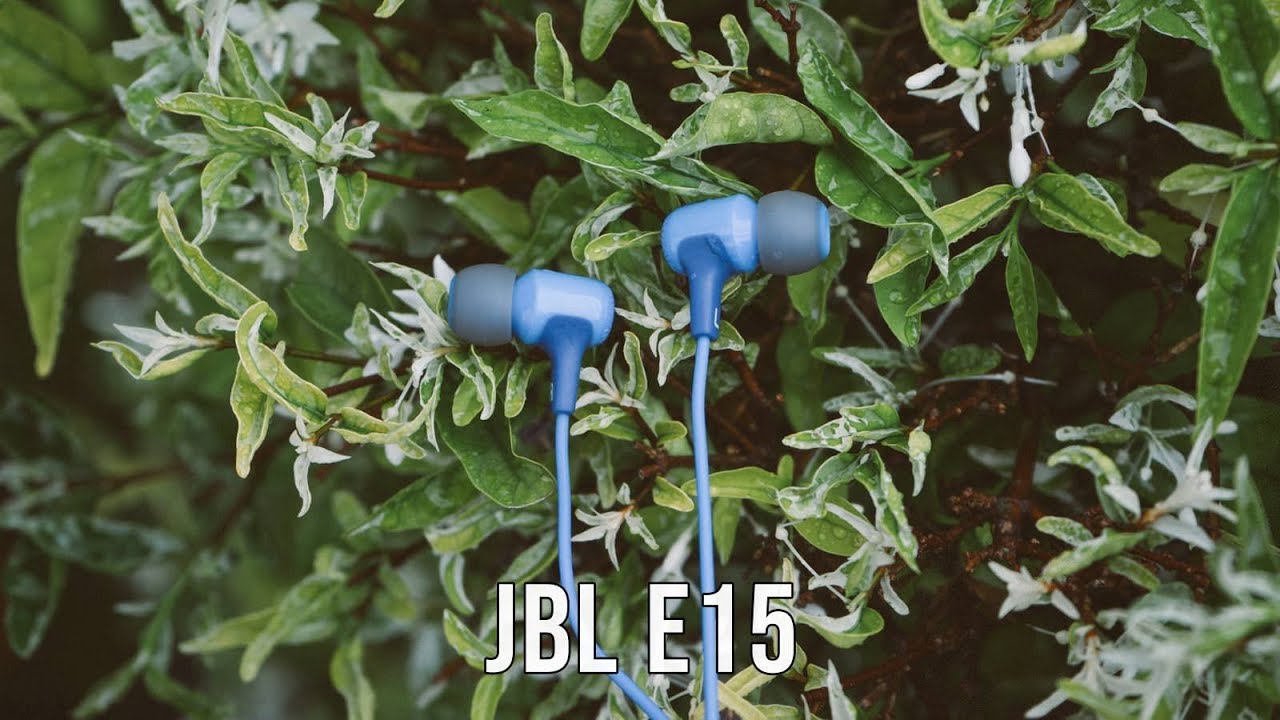 JBL E15 Review | Entry level Wired In-Ear Headphones - YouTube