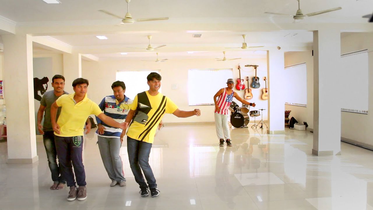 Dance Masti @ Saad Studio - YouTube