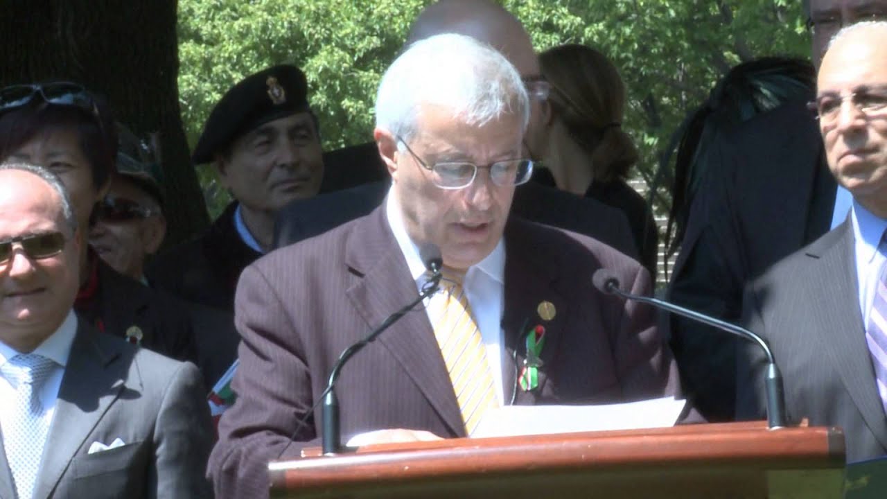 MPP Vic Fedeli celebrating the 67th Republic Day of Italy - YouTube