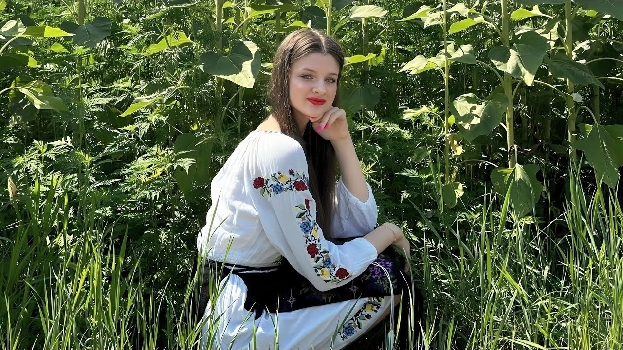 Romania Iași | Daria Ioana Radu | Traditii, Obiceiuri, Legende, Port Popular 2024 video 2 - YouTube