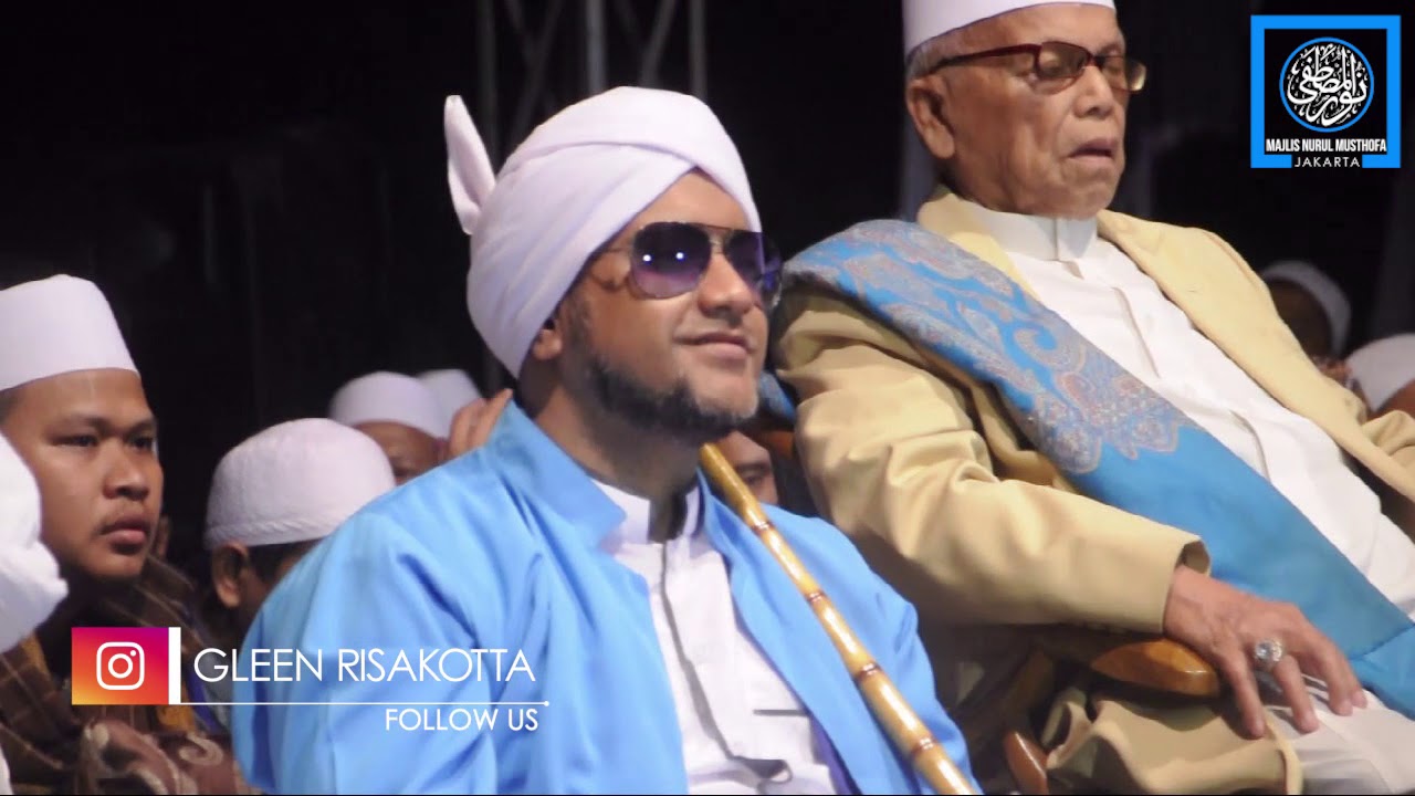 QOSIDAH MUHAMMADUN NURUL MUSTHOFA VERSI OKTOBER 2017 - YouTube