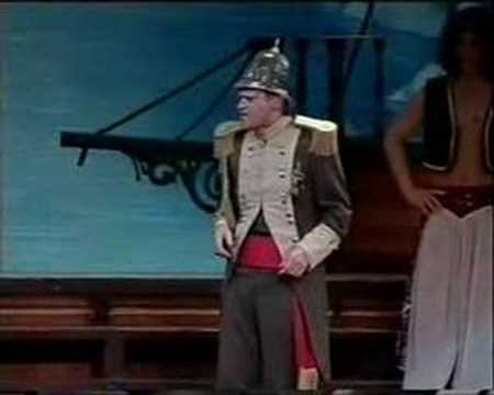 The Pirates of Penzance Essgee NZ Major General Encore etc - YouTube
