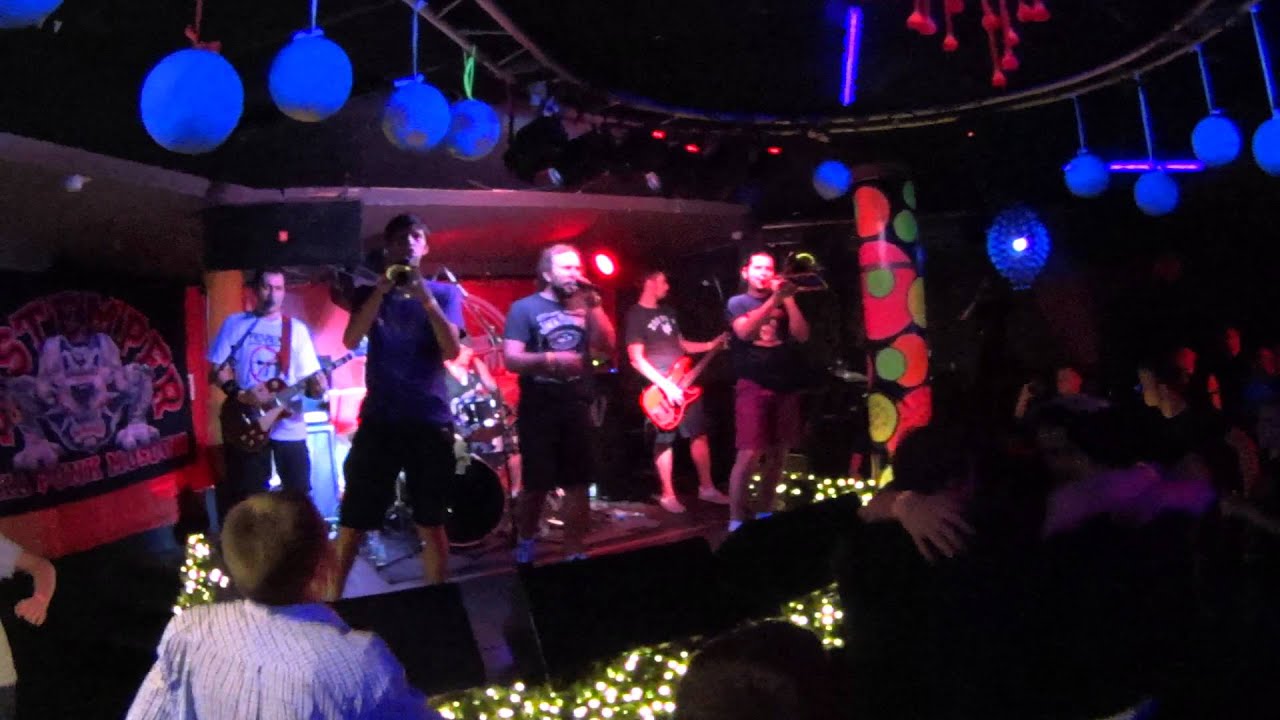 Distemper Live Владимир 26.12.2015 - YouTube