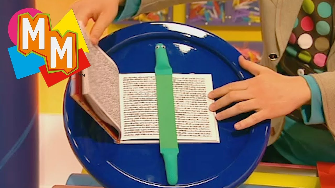 Bookworm - MAKE IT IN ONE MINUTE ⏰ | Mister Maker 🧑‍🎨 - YouTube