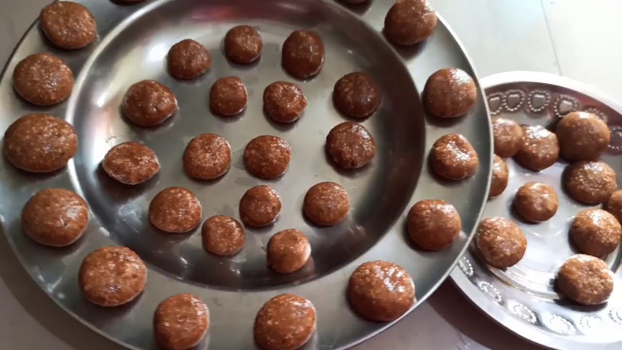 Peanut balls / Nilakadalai Urundai Healthy Snacks - YouTube