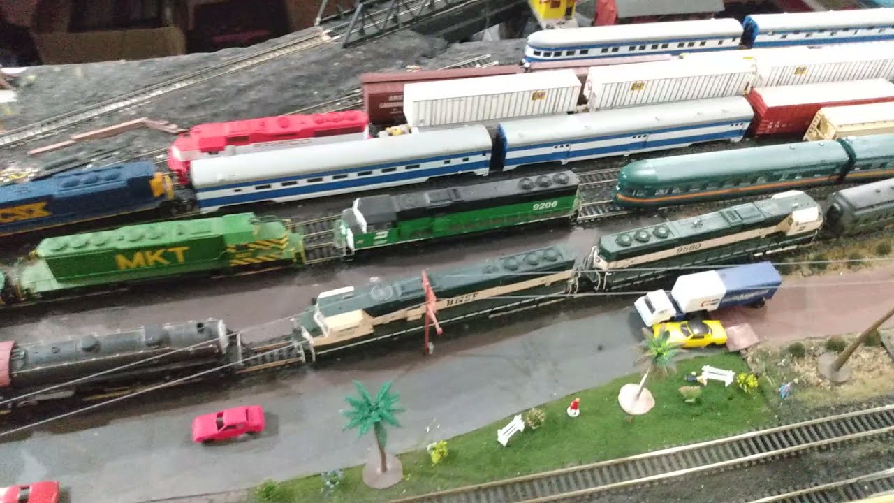 Inside Moark Rail Museum, Poplar Bluff, Missouri Including Model ...