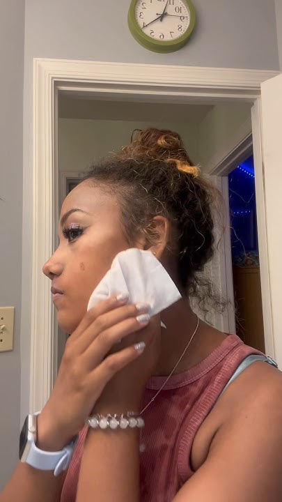 Take off my makeup with me! #takeoffmymakeup #selfcare #youtubeshorts #Ksmiles_23 - YouTube