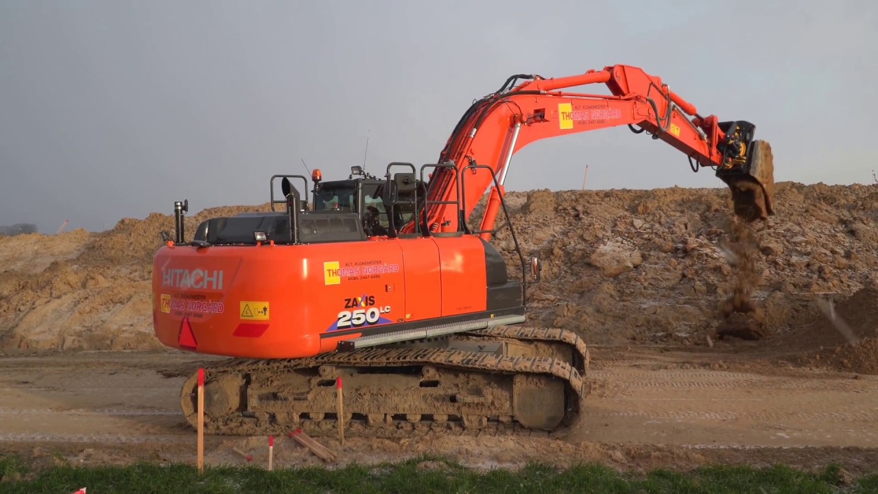 25 tons Hitachi ZX250LC-6 giver kunderne den ideelle løsning - YouTube
