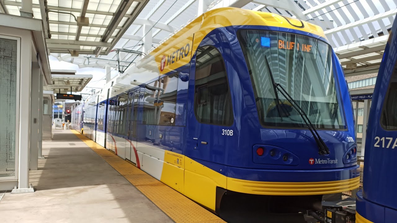 Ride On Metro Transit 2020 Siemens S700 310 On the Blue Line Train to ...