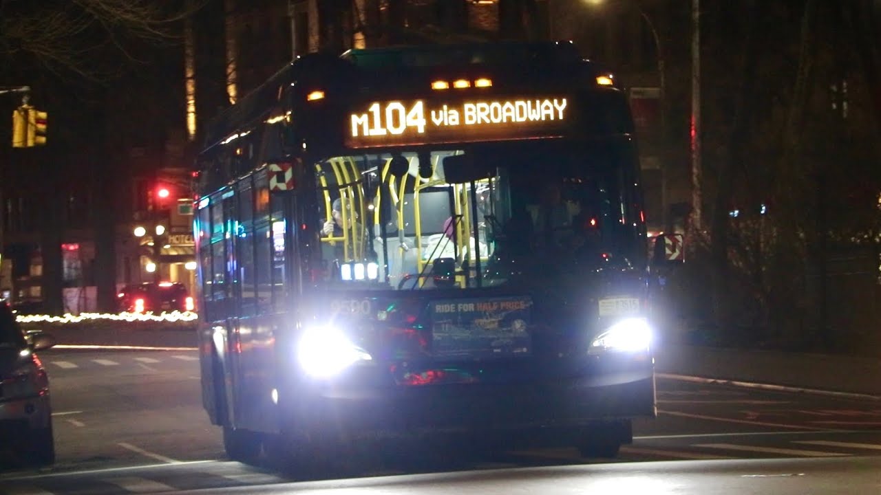 2021 New Flyer XDE40 #9590 on the M104 at Broadway and 79th Street ...