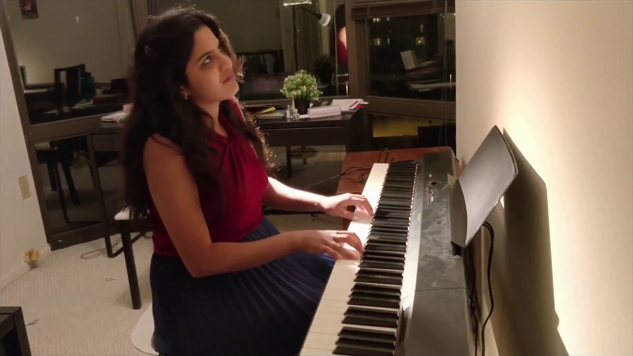 Despacito Piano Cover (Spanish) by Sabah Shaikh - YouTube