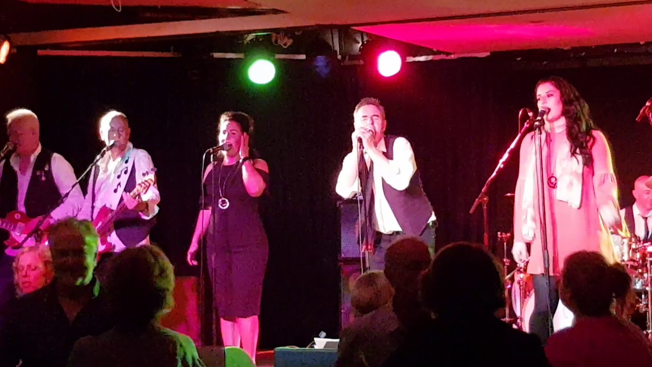 Disturbing the Peace perform SORRY-EASYBEATS SONG by Stevie Wright ...
