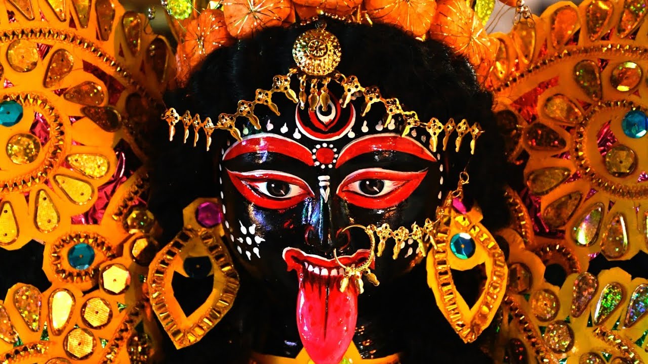 Maa kali ke mantra saath main uske arth.om jayanti mangala kali bhadra ...