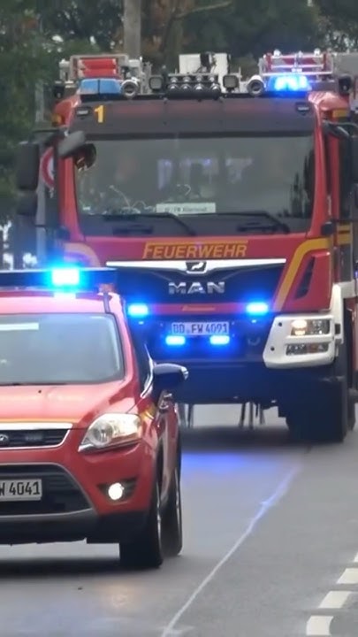 KdoW, HLF 20 & DL(A)K 23/12 der BF Dresden FW1 - YouTube