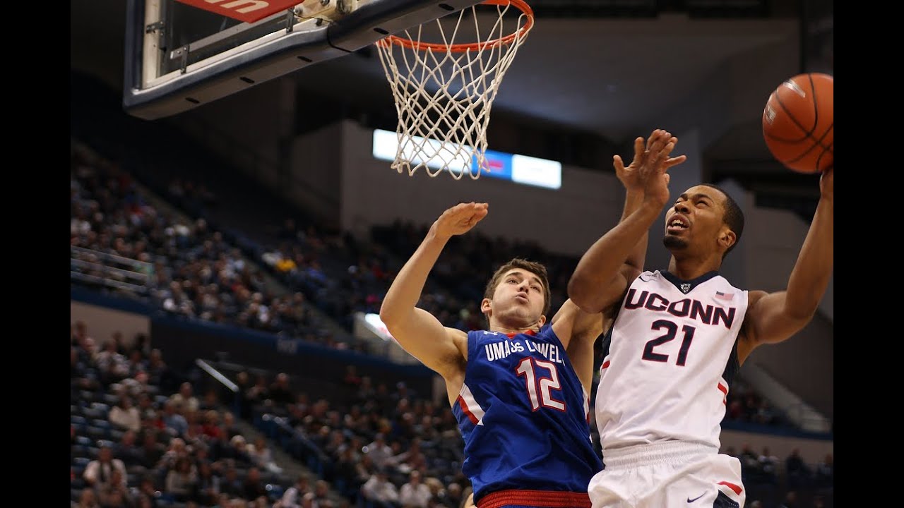 UConn's Omar Calhoun Has Played Well as of Late - YouTube