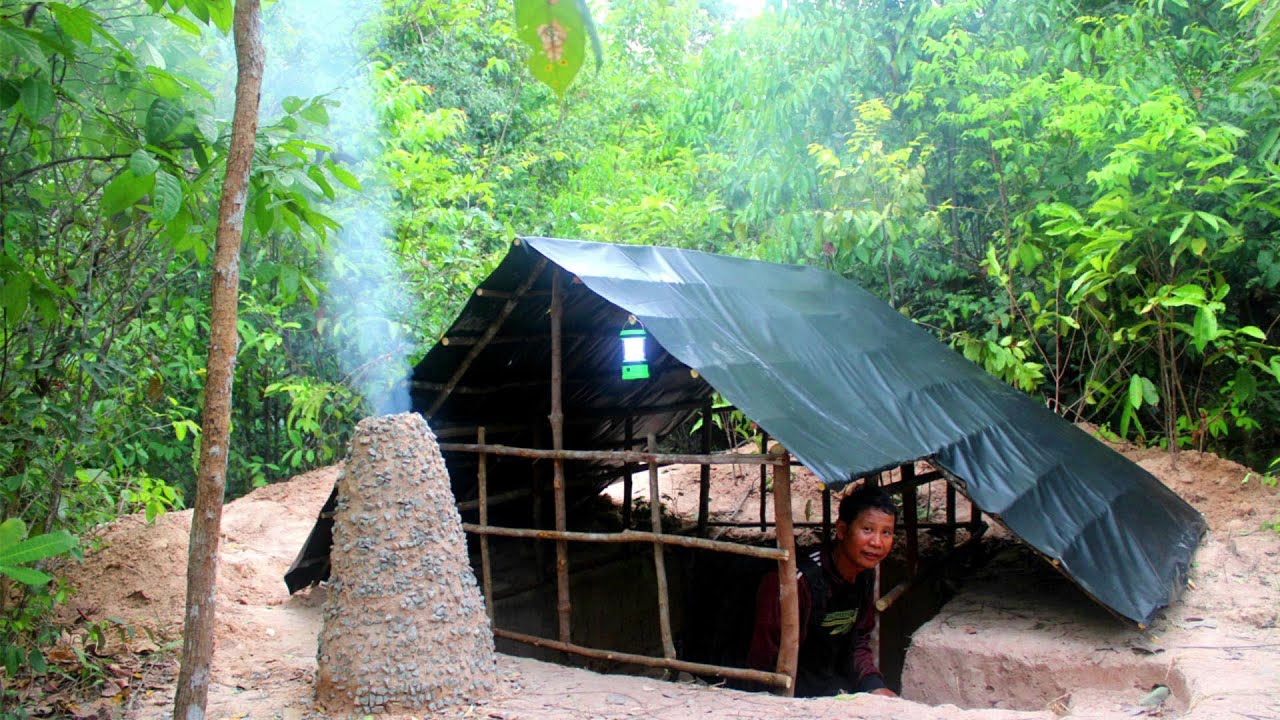 DD BUSHCRAFT SOLO: 3 Day of Building Dugout shelter-Tiny Underground ...
