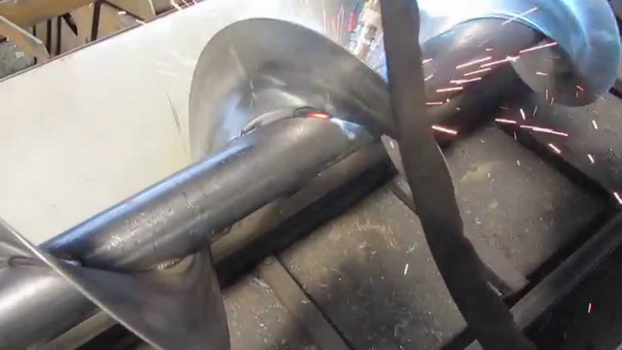 Gantry Helicoid flight welding - YouTube