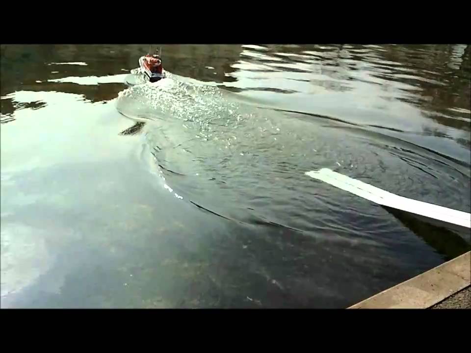 Tamar's_first_slipway_launch.wmv - YouTube