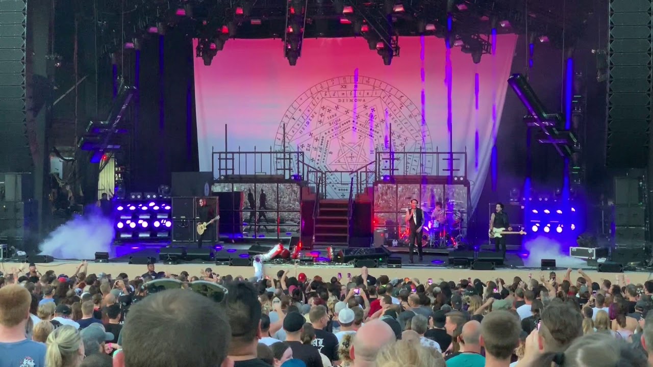 Marilyn Manson "Say10" Kansas City July 17, 2019 - YouTube