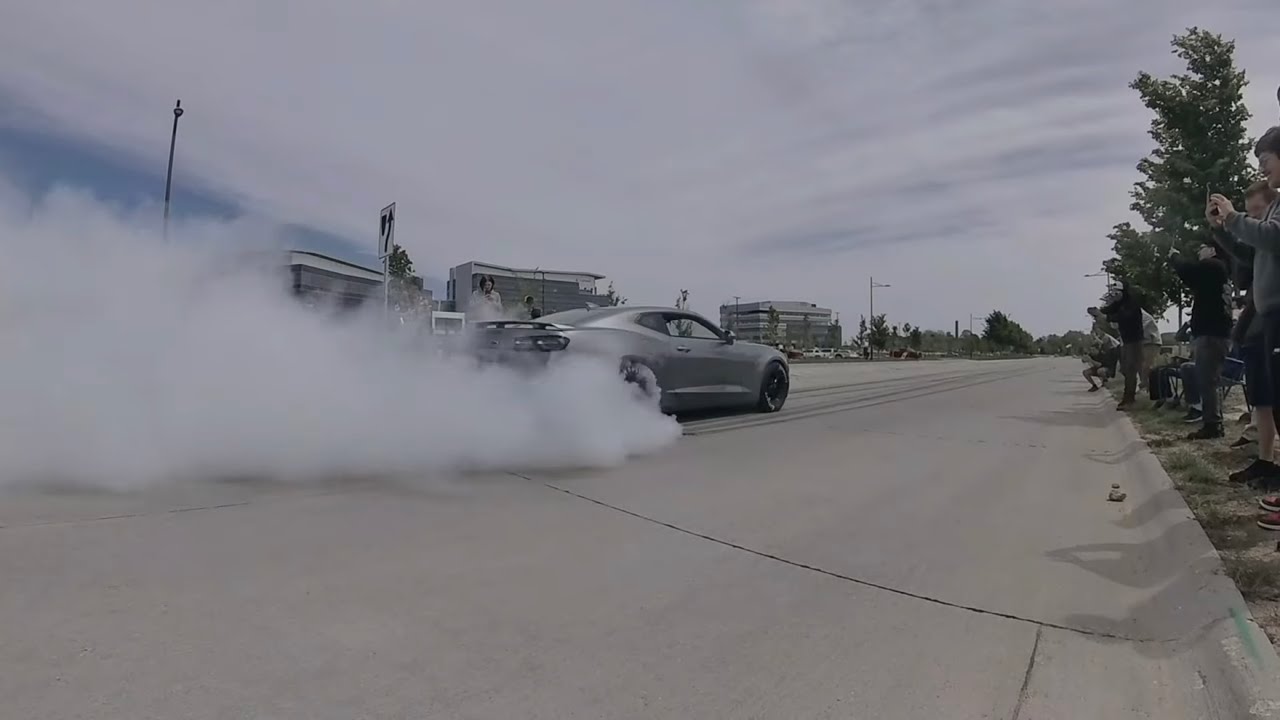 COPS BUST SUPERCAR MEET - Supercar Sunday @ ONYX Automotive. Omaha, NE ...