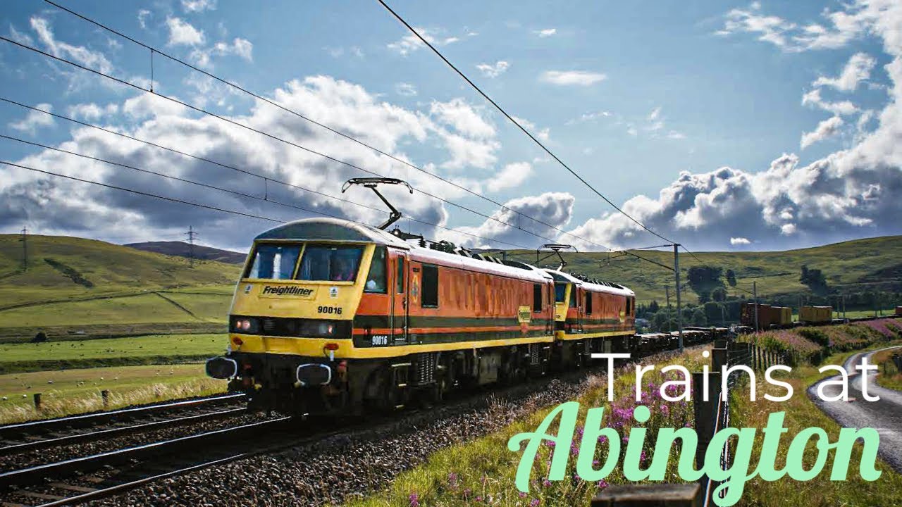 Trains at Abington (WCML) - YouTube