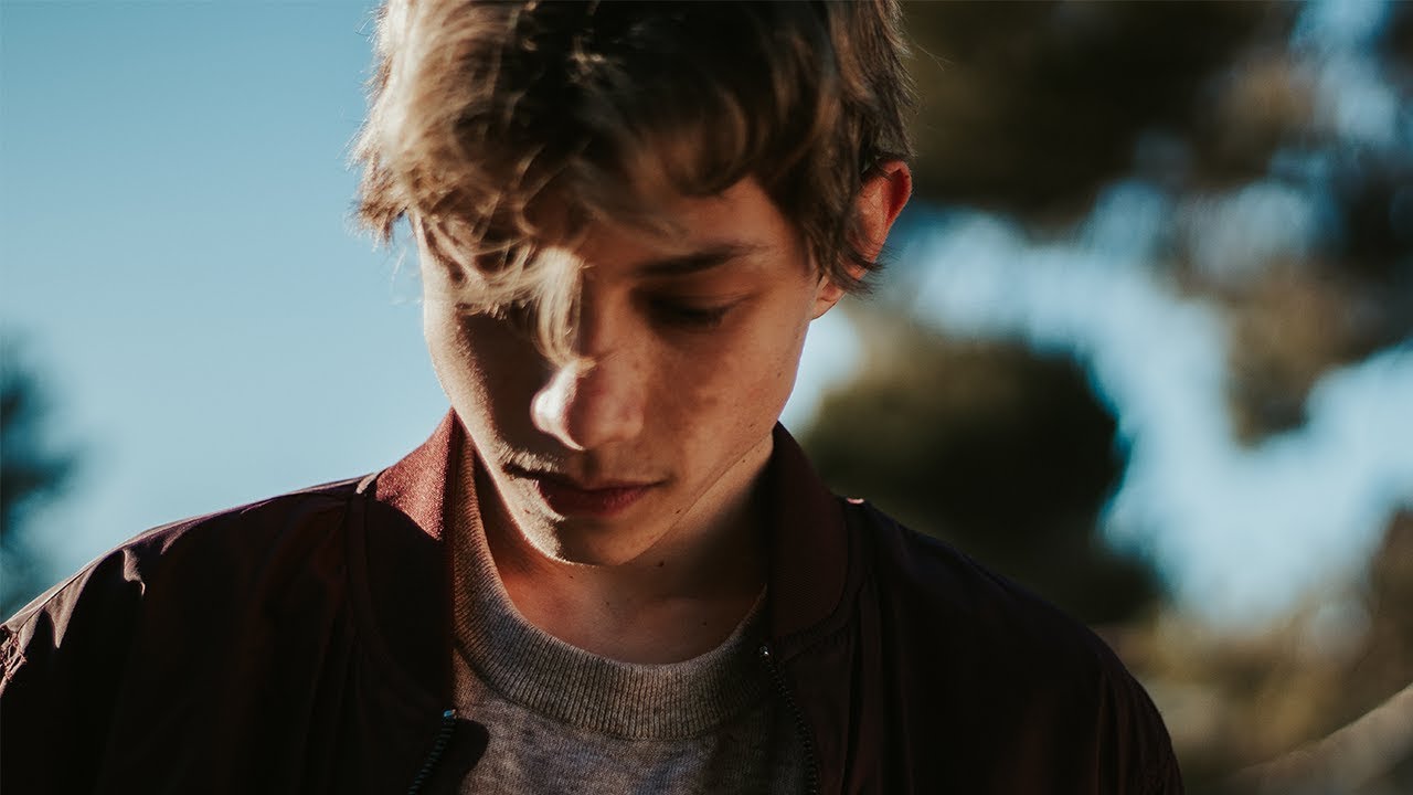 WEEKLY UPLOADS ARE BACK! - YouTube